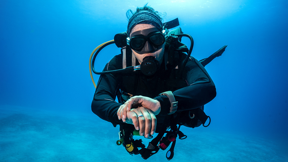 Come scegliere un computer subacqueo: guida per principianti